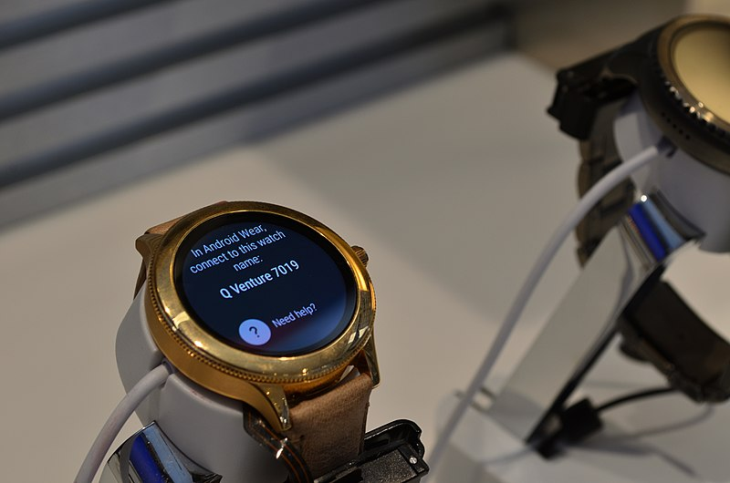 Wearable Technology Selection Guide: Types, Features, Applications ...